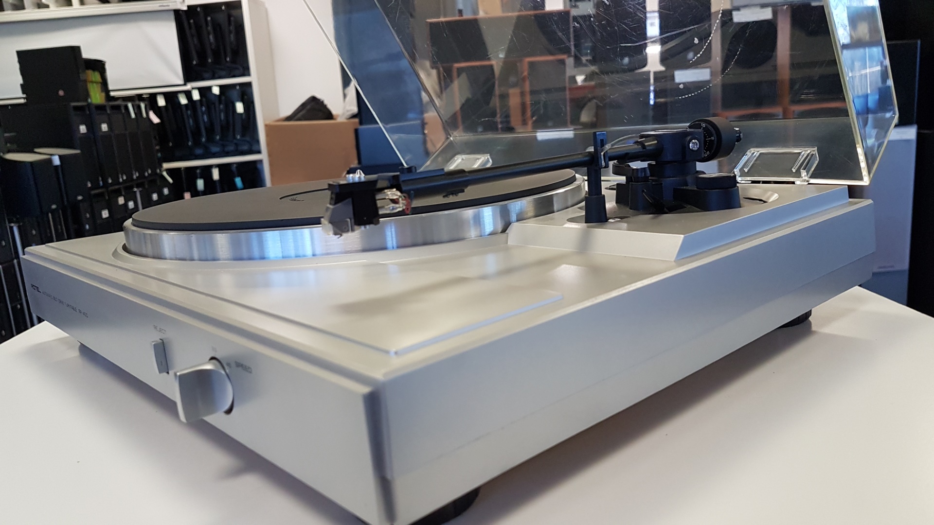 Vinüülplaadimängija Rotel RP-400 - Elektroonika24